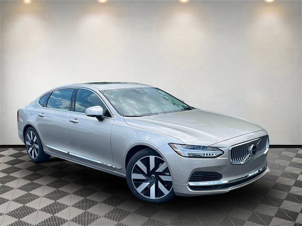 New 2024 Volvo S90 plug in hybrid For Sale at Volvo Cars Cool Springs VIN LVYH60AF1RP420450