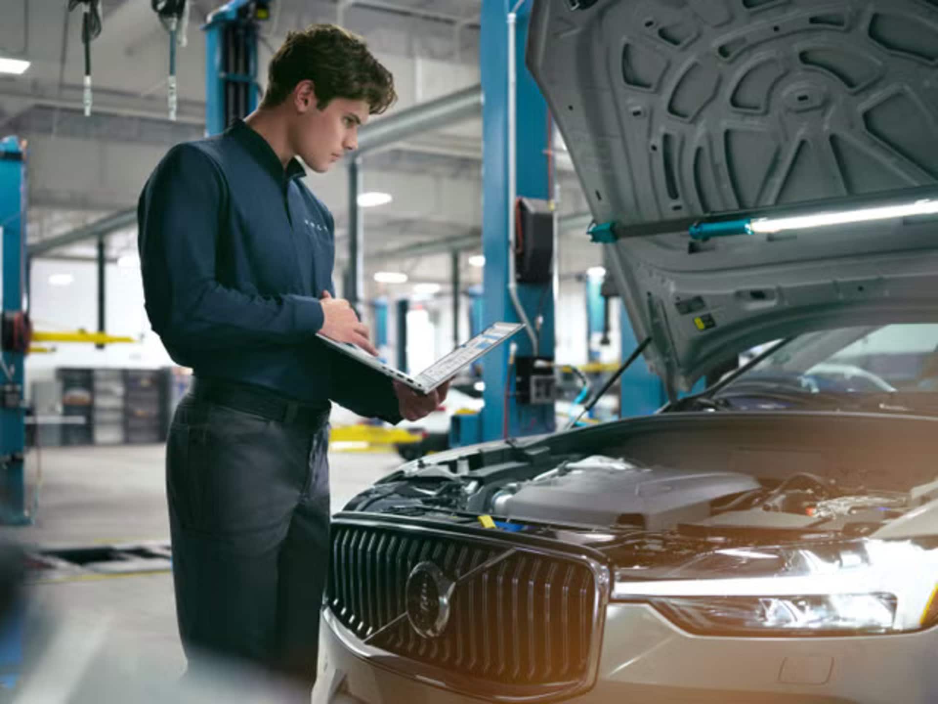2026 Volvo EX40 Service Intervals | Volvo Cars Hilton Head