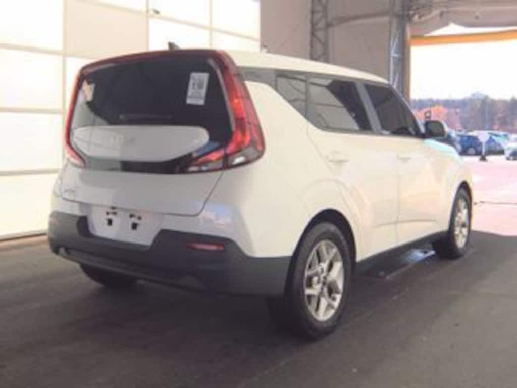 Used 2022 Kia Soul For Sale at Volvo Cars Savannah | VIN: KNDJ23AU1N7832267