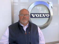 Meet The Dean Team Staff | Volvo Cars St. Louis