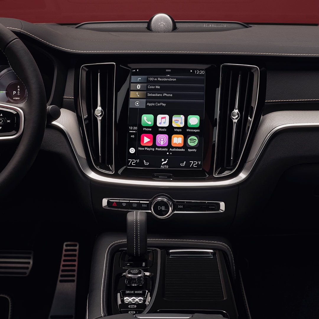 Volvo S60 Recharge Plug-In Hybrid | Volvo Cars Lisle