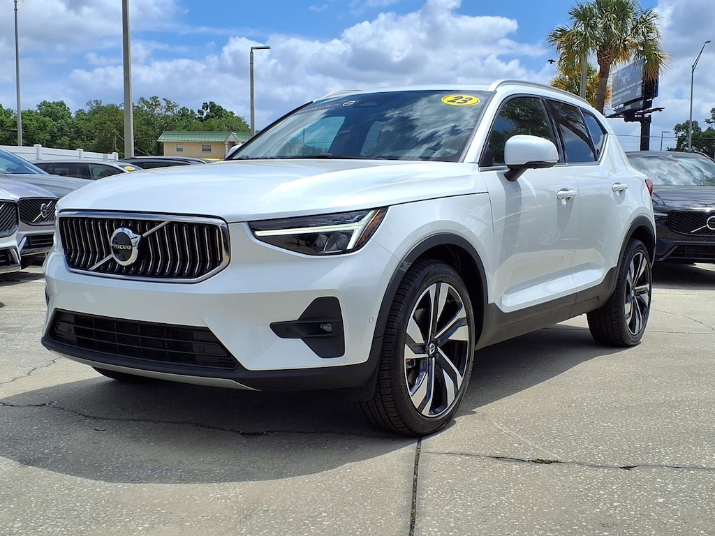 Certified Pre-Owned 2023 Volvo XC40 B5 Plus Bright Theme | Volvo Cars Tampa
