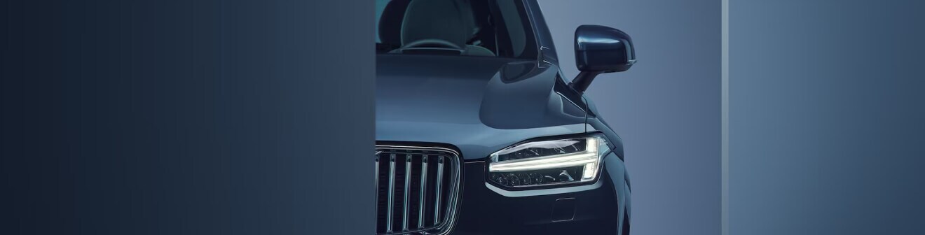 Volvo XC90 MPG: Fuel Tank Capacity, Mileage & Range