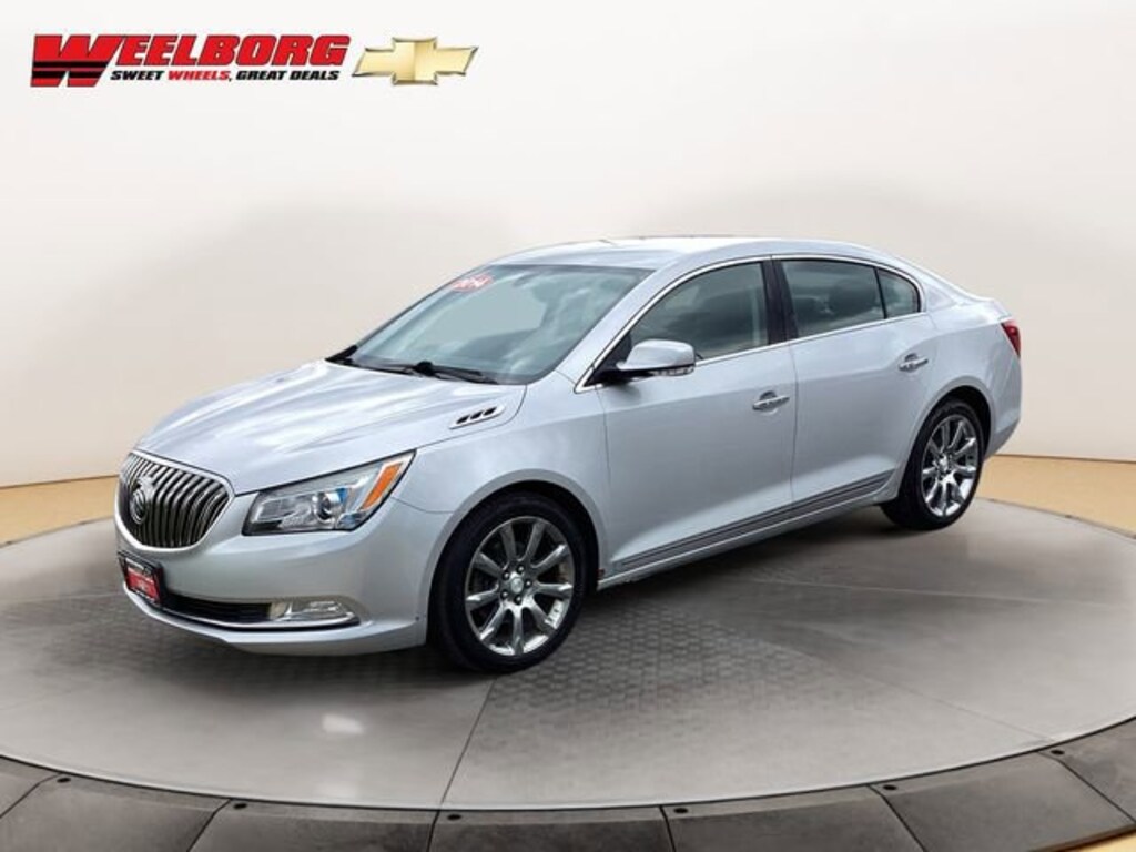 Used 2014 Buick Lacrosse | Weelborg Glencoe