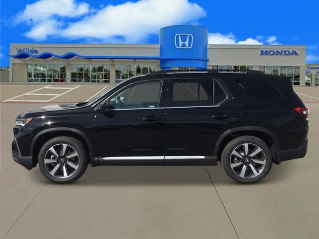 Buy or Lease a New 2025 Honda Pilot Near Milwaukee, WI at Wilde Honda ...